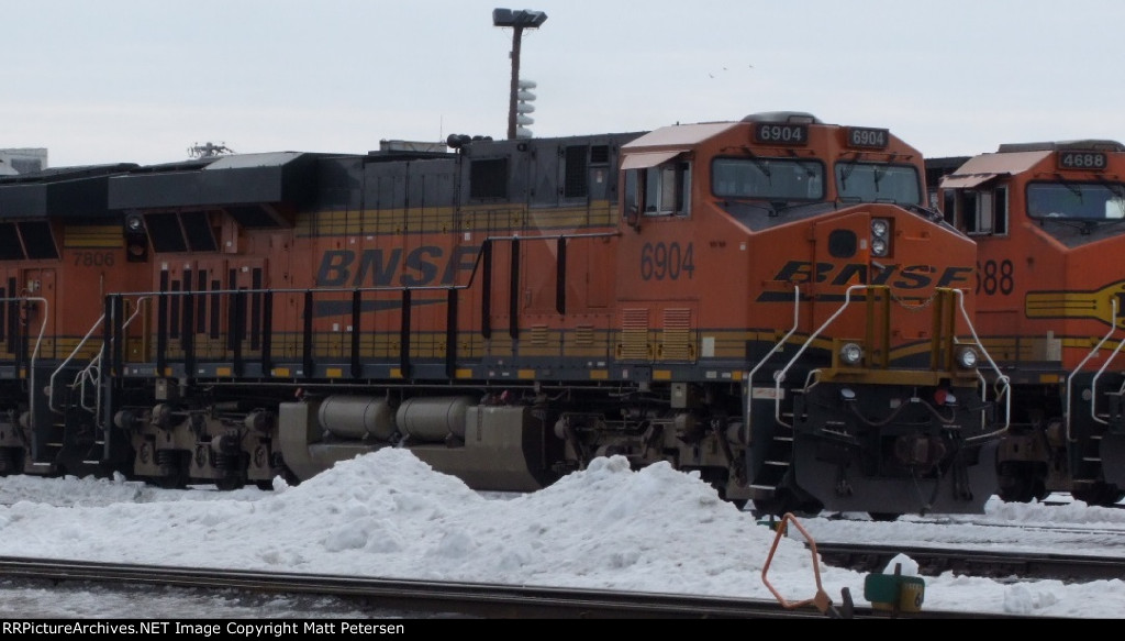 BNSF 6904